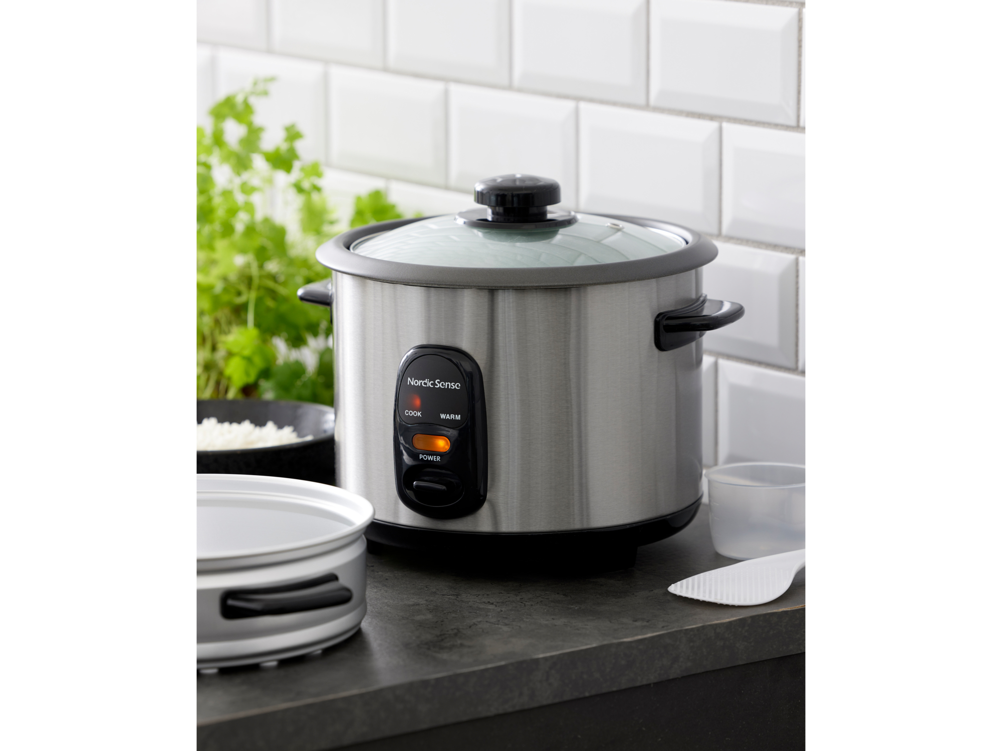 Rice cooker 1.5 liter 500 watt Steel/Black - Gigantti verkkokauppa