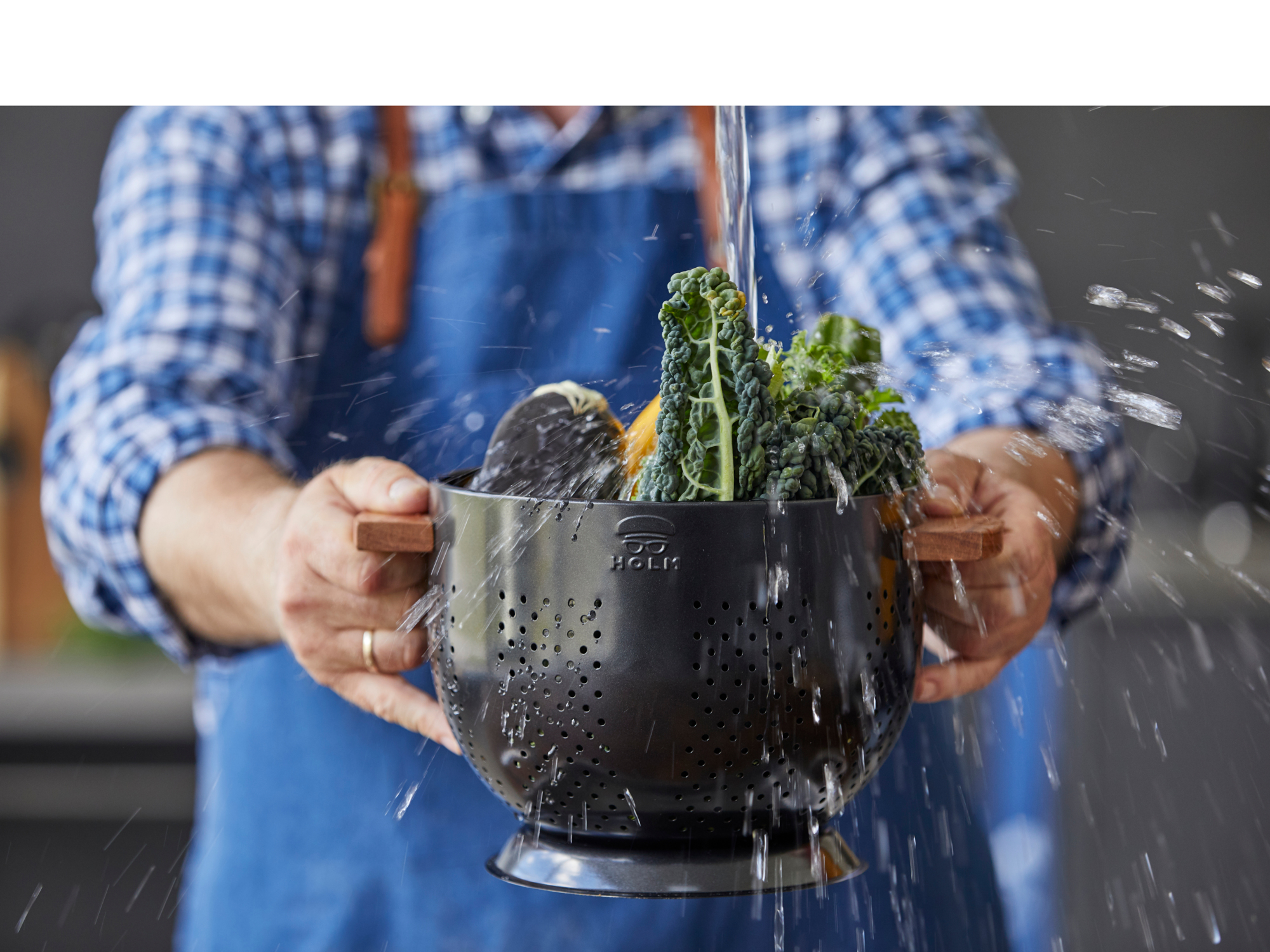 HOLM Durkslag Dia. 22 x 17,4 cm Svart - Elgiganten - Elgiganten