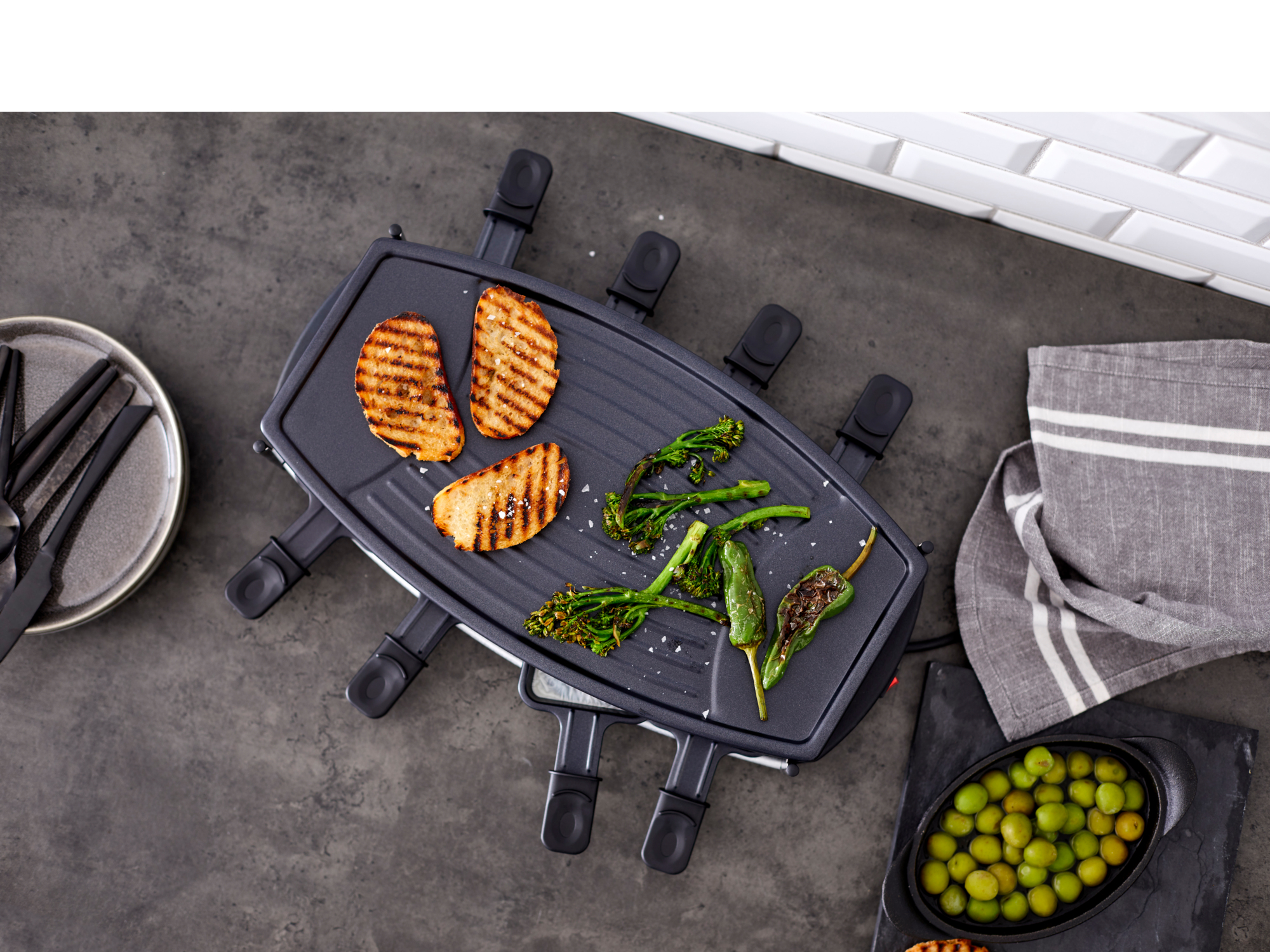 Nordic Sense Raclette 8 pers. 1000 watt Svart - Elgiganten - Elgiganten